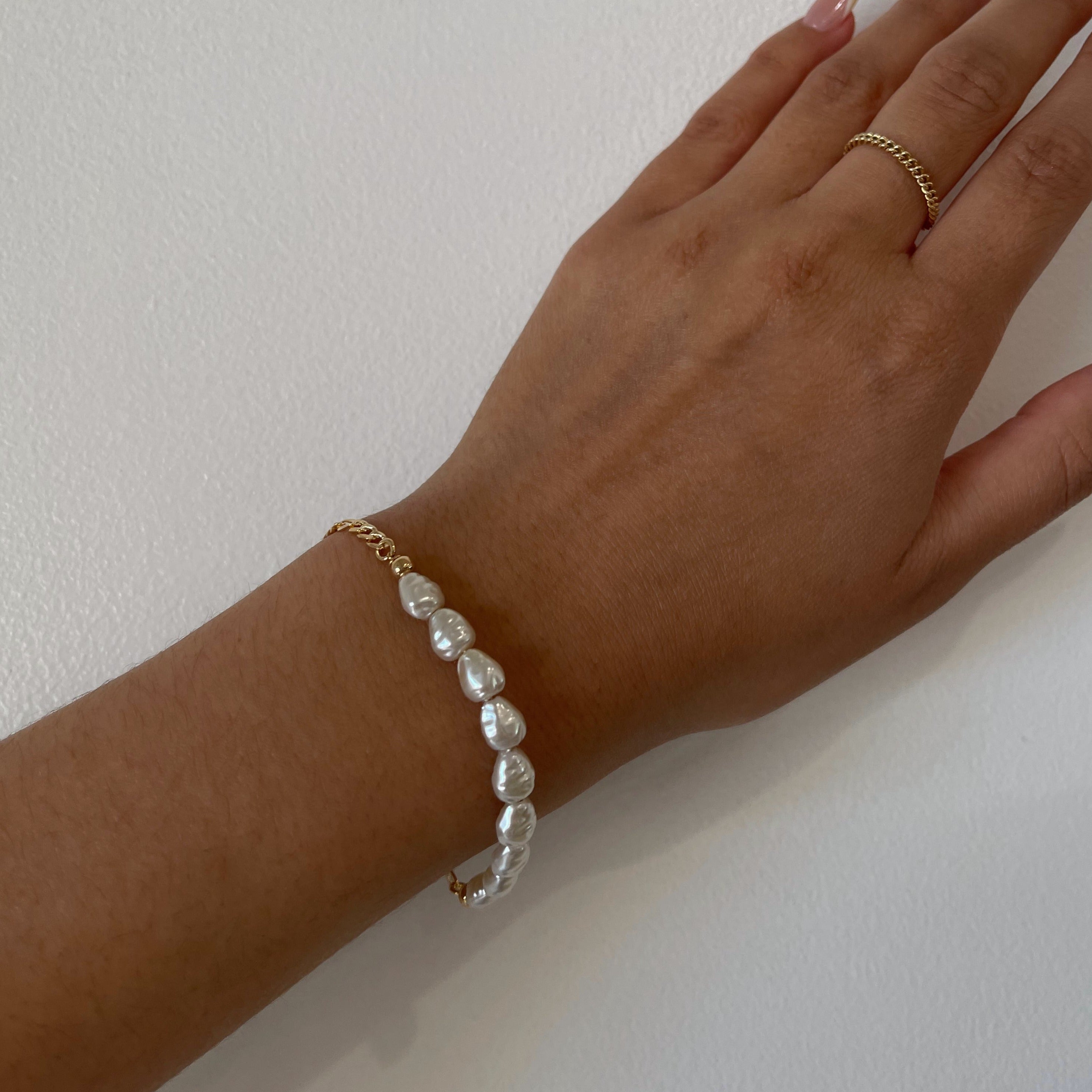 Layla Pearl Bracelet – TBJ